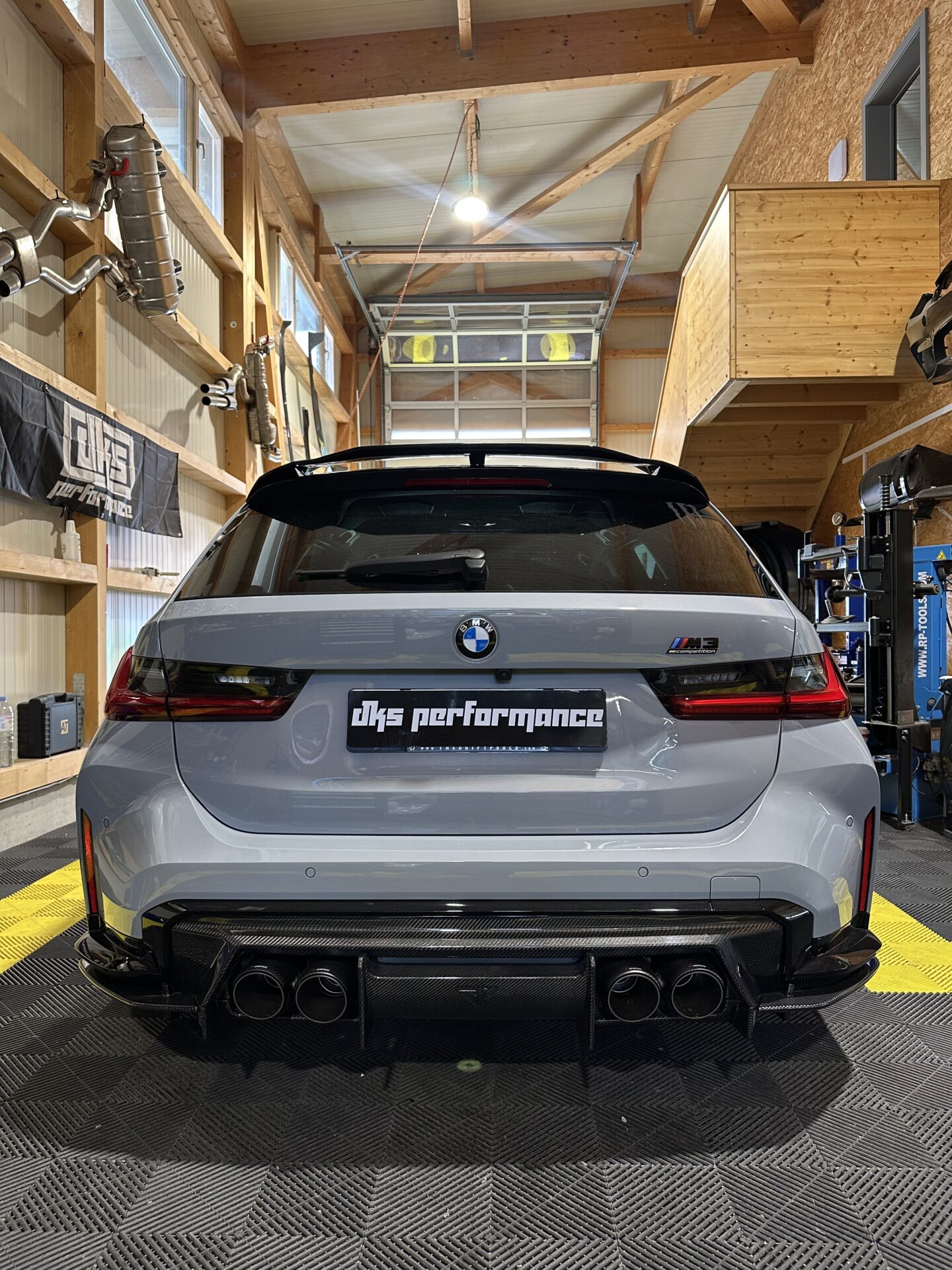 DKS Performance - Roof Spoiler SQ-Style passend für BMW G81 (Touring)